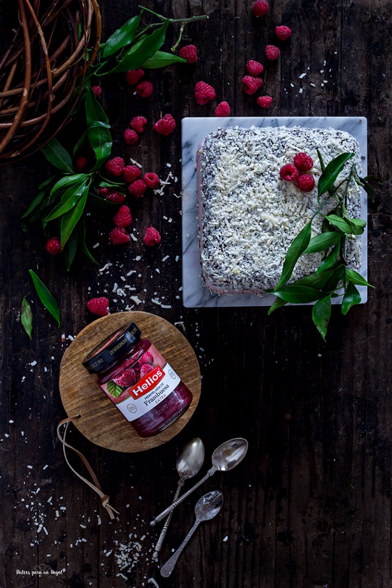 Lamington cheesecake de frambuesa – Dulces para un ángel